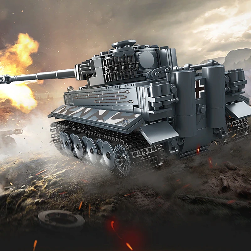800-Piece Remote-Controlled Tiger Tank Building Block Set