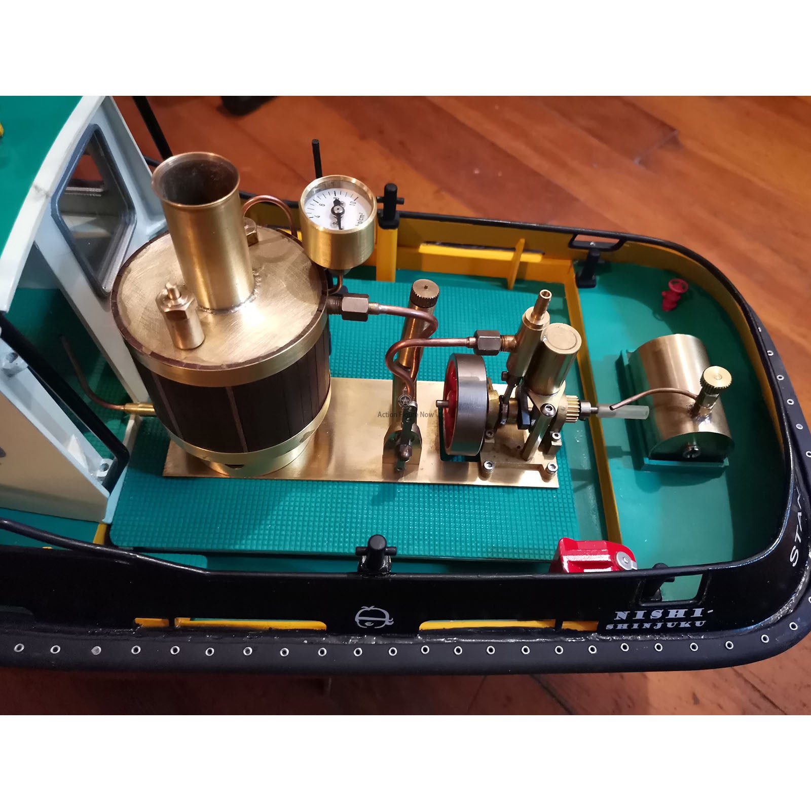 Mini Single Cylinder Steam Engine Kit with Boiler for Model Ships Under ...