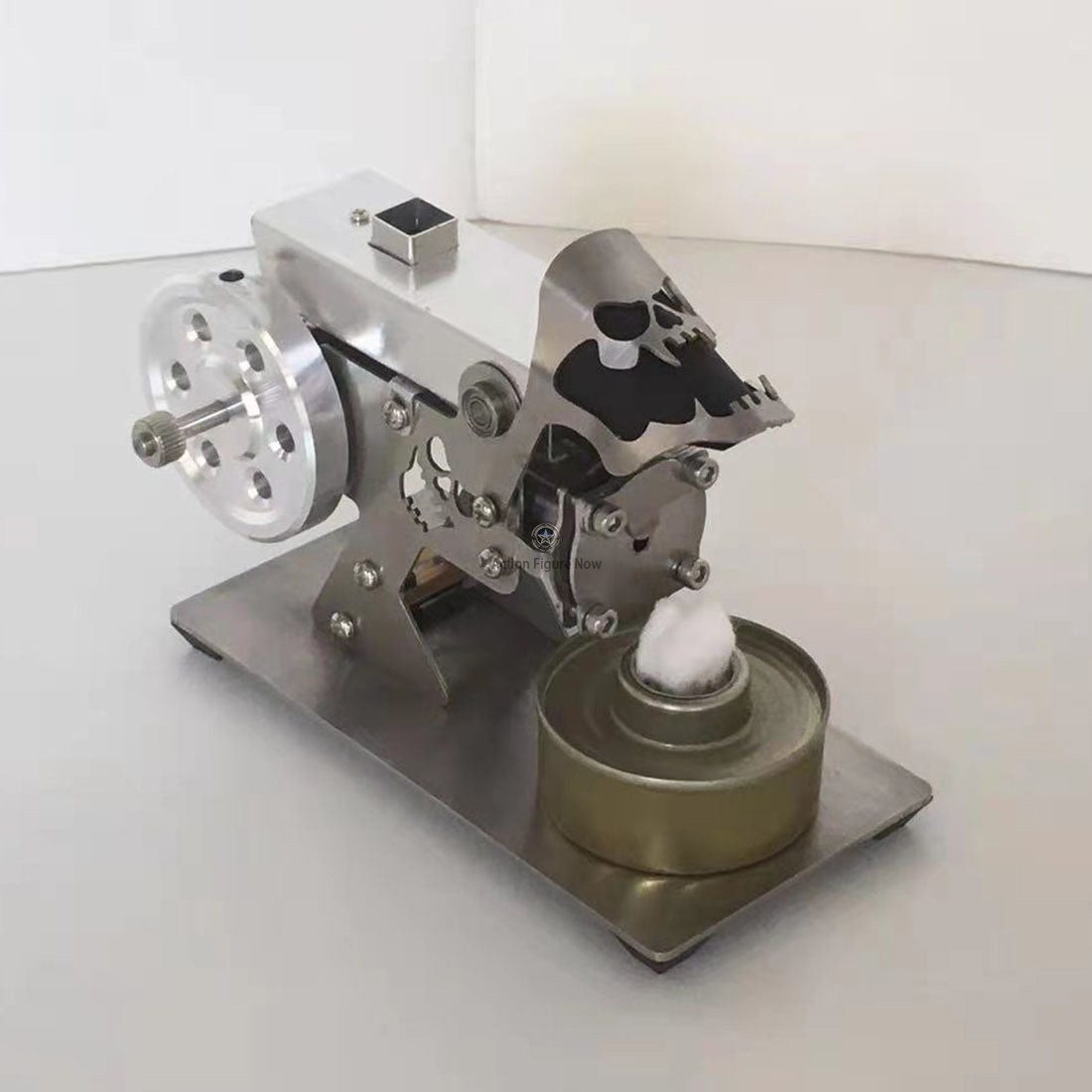 Stirling Engine Model with Skeleton Windshield - Science Experiment and ...