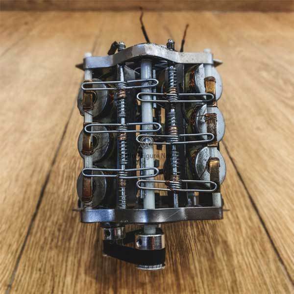 V6 Electromagnetic Motor & Engine - 12V DIY Science Project Generator