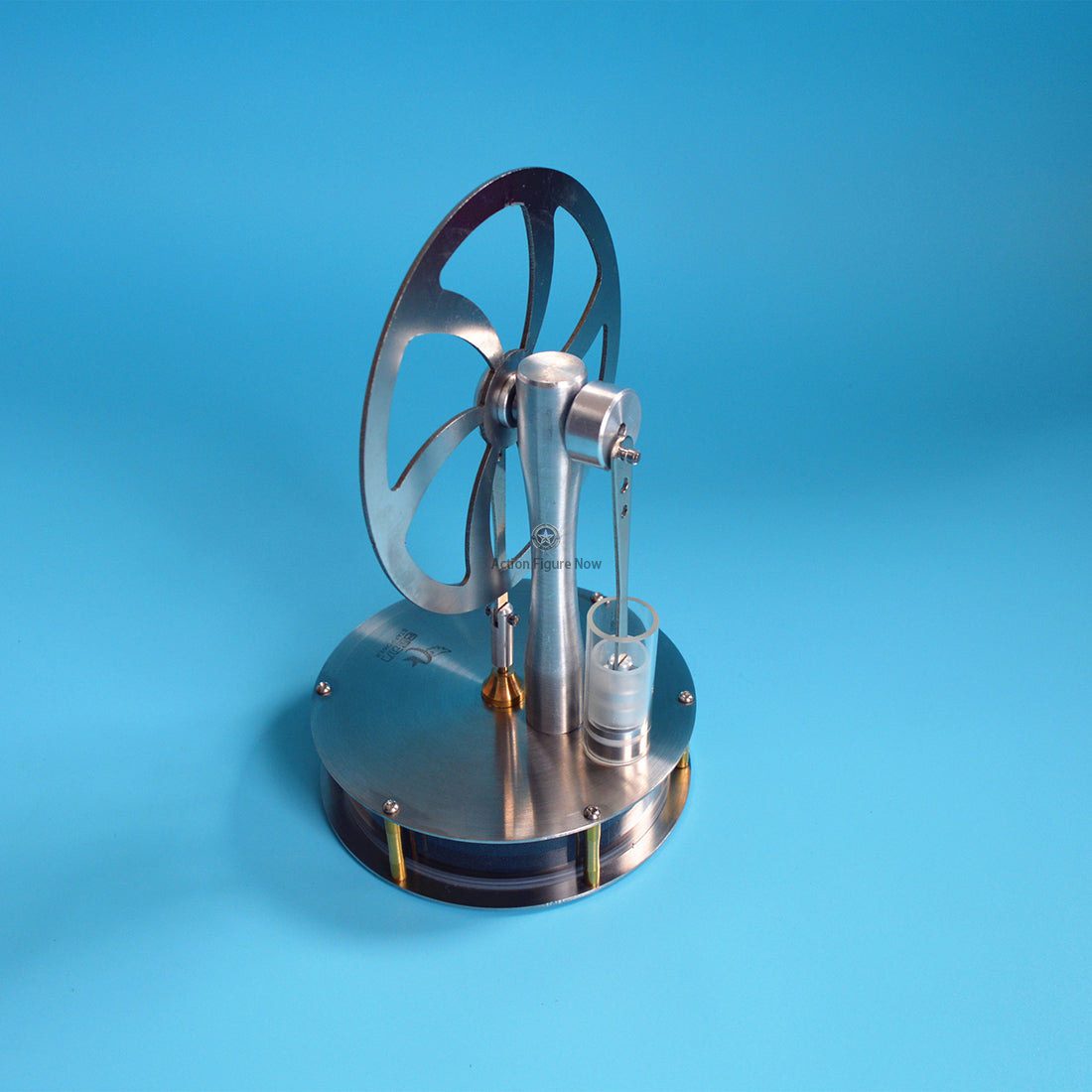 Low-Temperature-Difference, Heat-to-Motion Stirling Engine Model