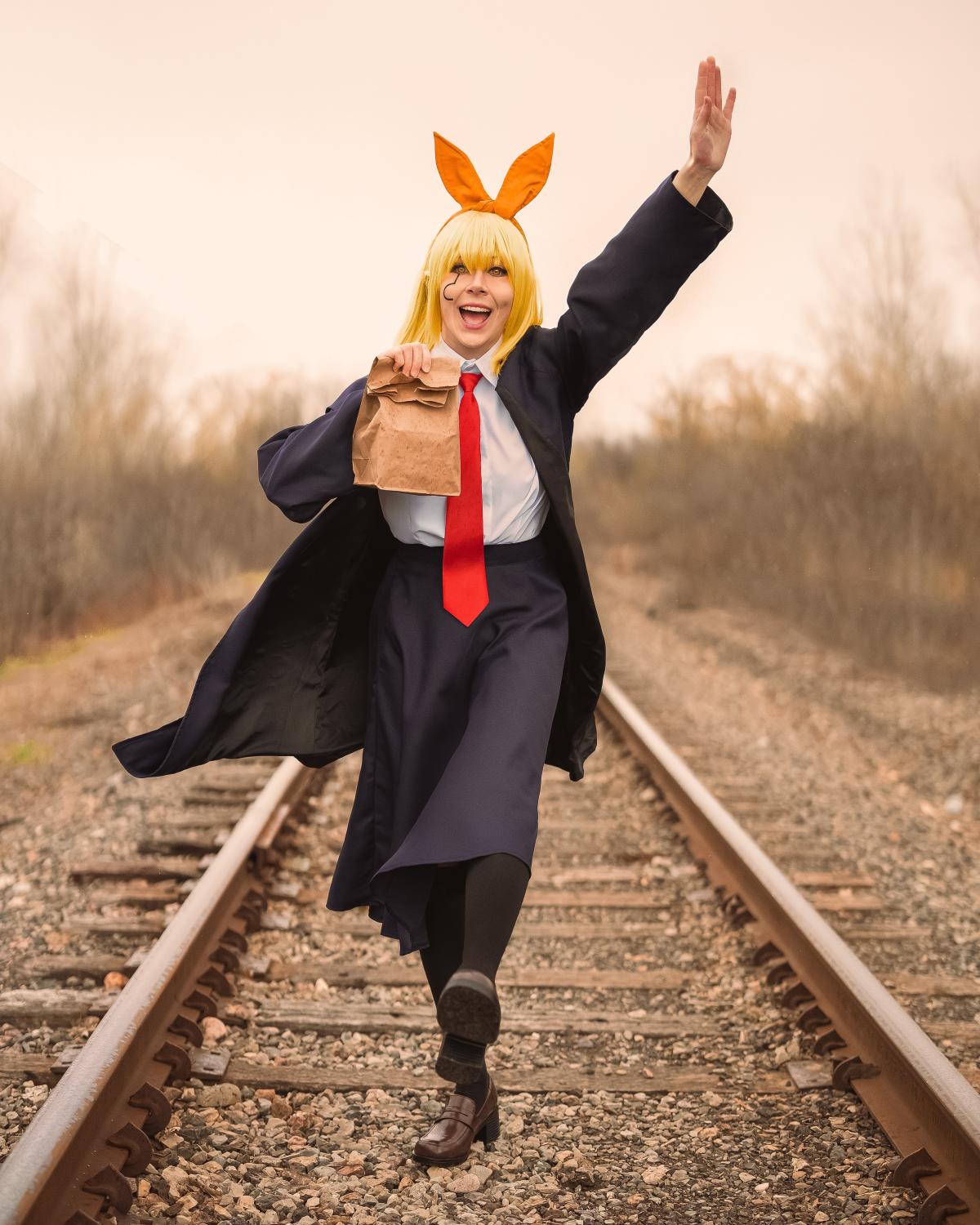 Lemon Irvine Cosplay Costume from Mashle: Magic and Muscles