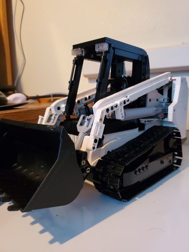 1365-Piece Remote Controlled Toy Track Loader